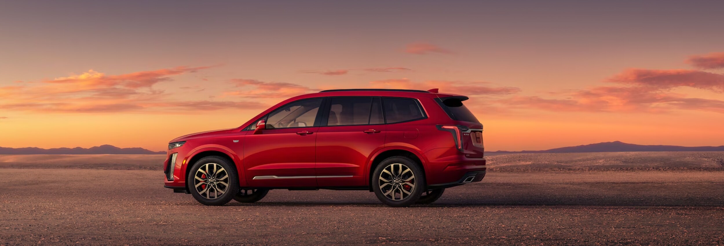 2023 Cadillac XT6 vs BMW X5 | Andover, MA | Bill DeLuca Cadillac