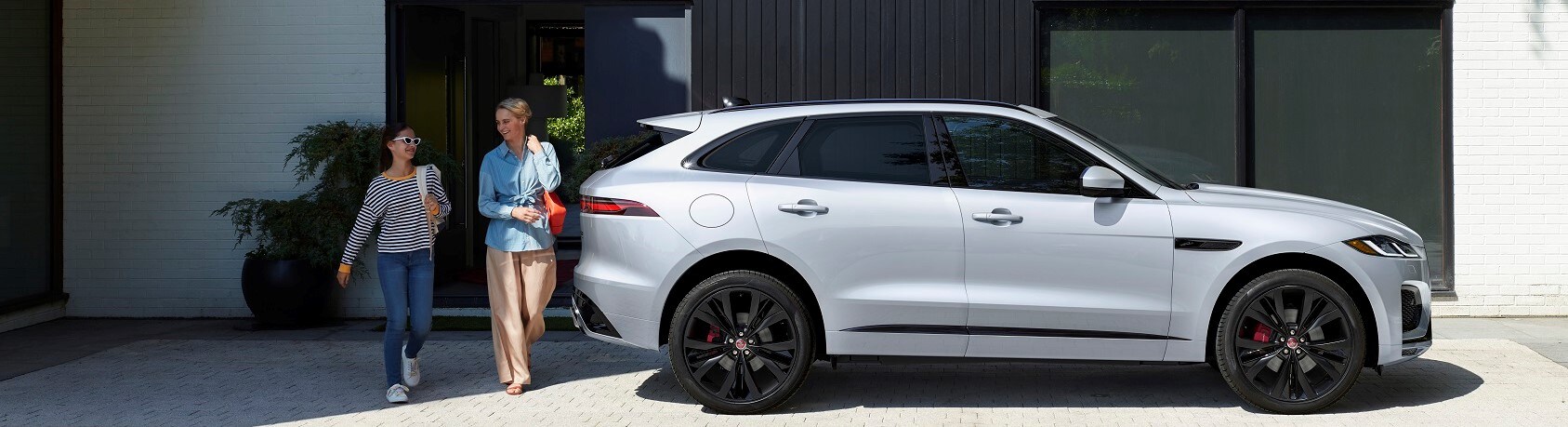 Jaguars f pace store