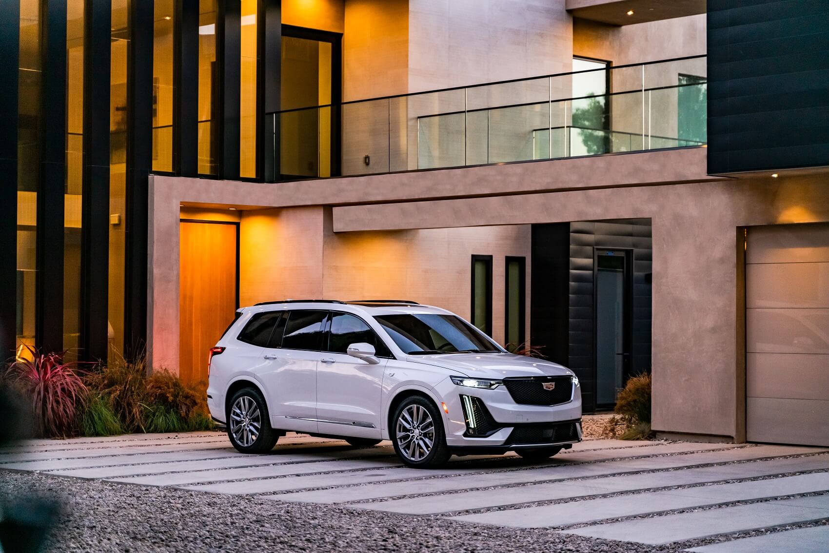 Cadillac Dealer near Sweetwater, TX | Cavender Cadillac of Lubbock