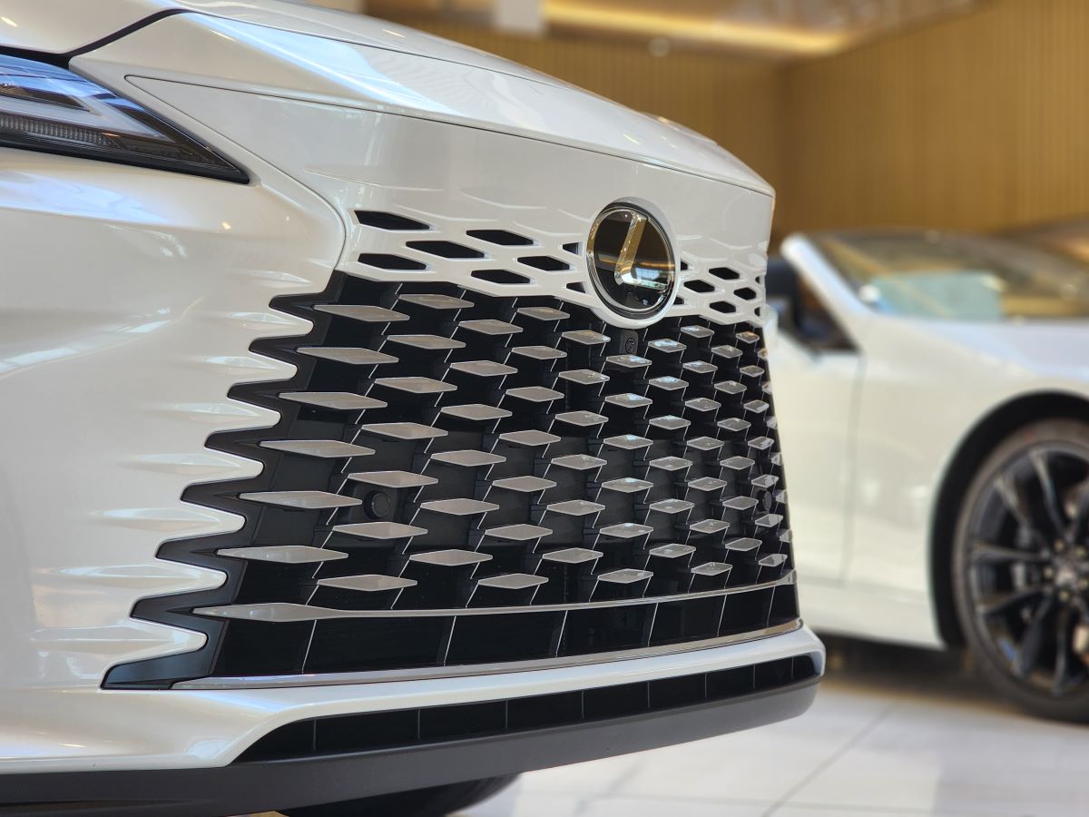 Lexus of Arlington | Lexus Dealer Serving the Chicago, IL Area