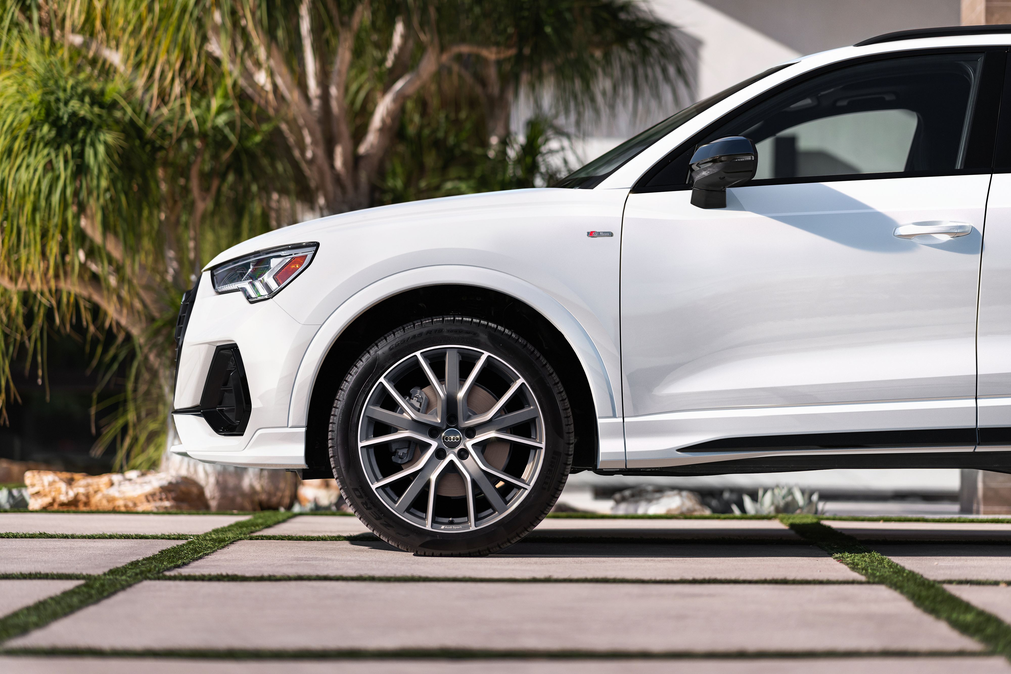 New Audi Q3 Atlanta Area Luxury SUV Dealer