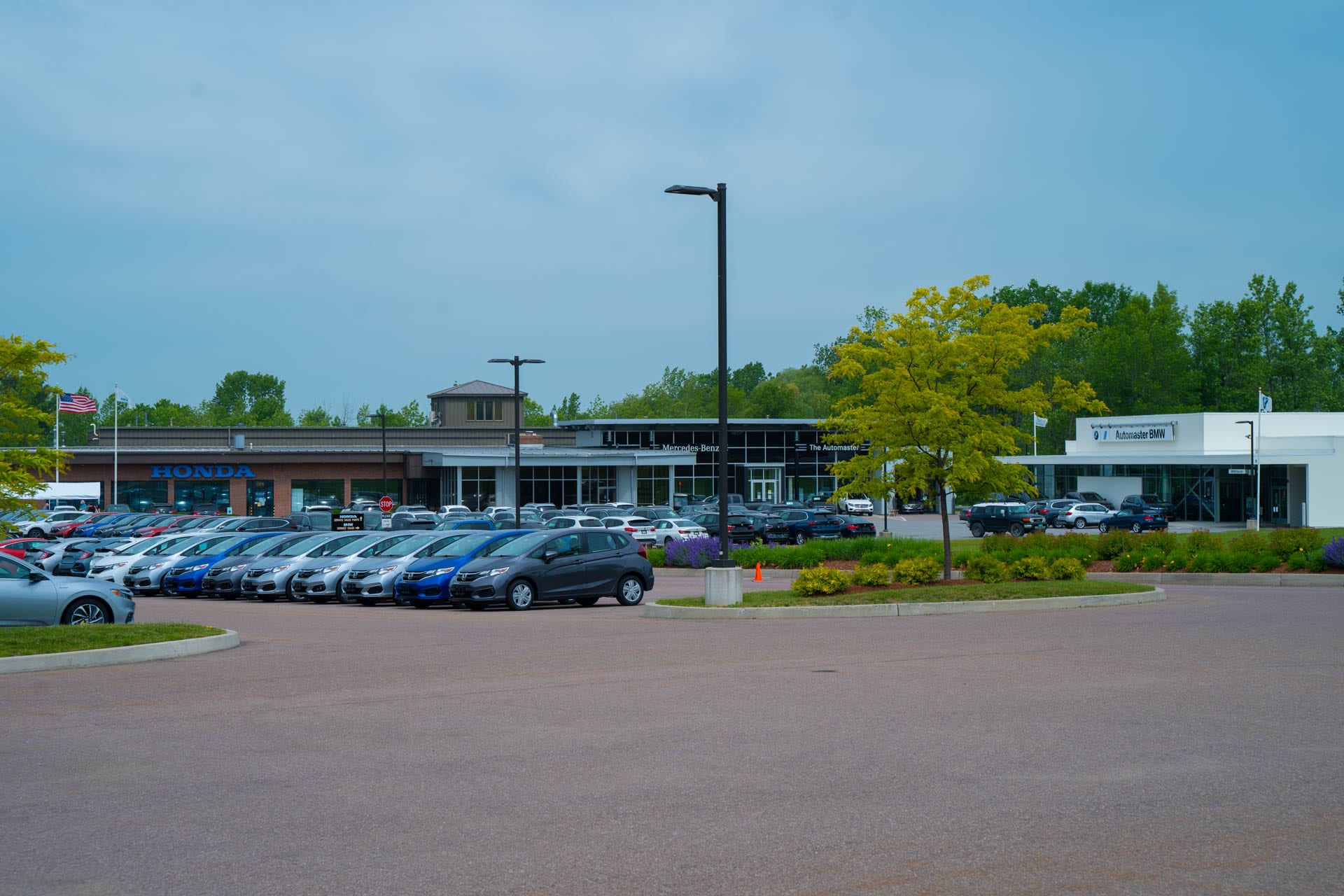 The Automaster | Mercedes-Benz, BMW, Honda, MINI Dealership in ...