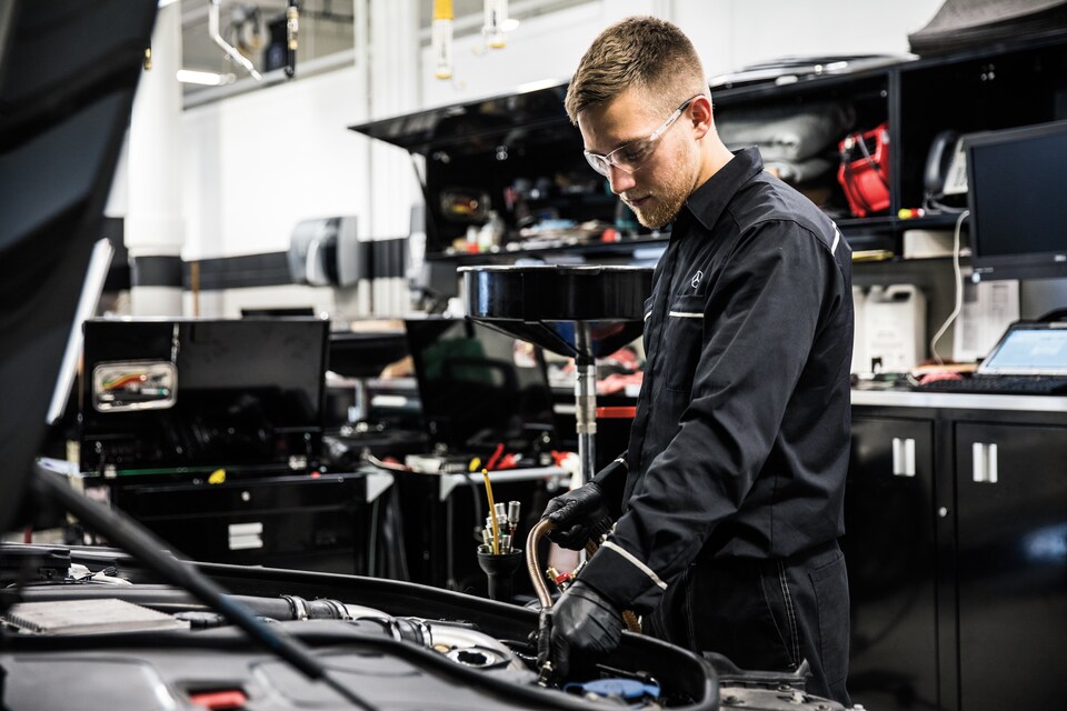 Mercedes Benz Service Center in Shelburne, VT