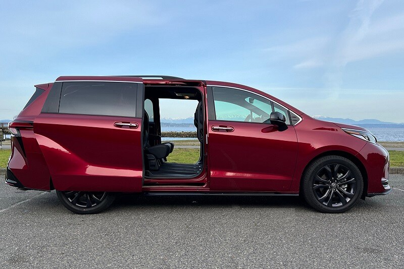 2022 Toyota Sienna Xse Test Drive Review Autonation Drive