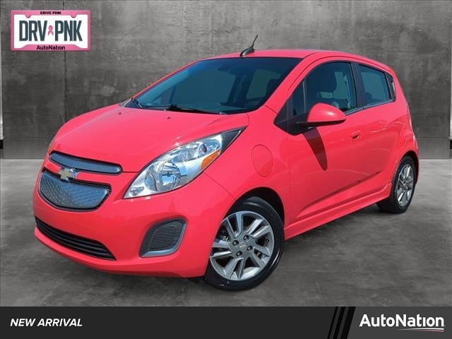 Chevrolet Spark Pink