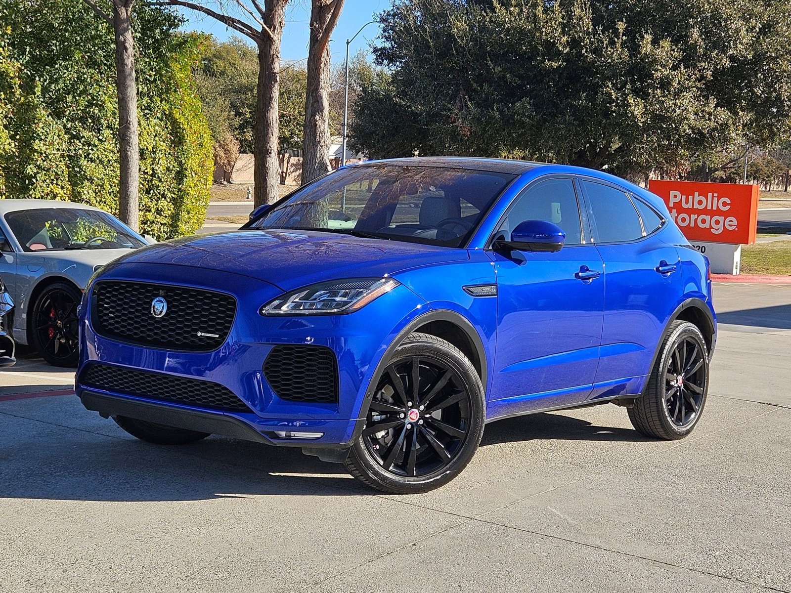 Jaguar e pace hse store