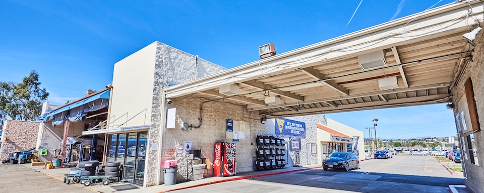 Ford Service Center Near Me Valencia, CA | AutoNation Ford Valencia