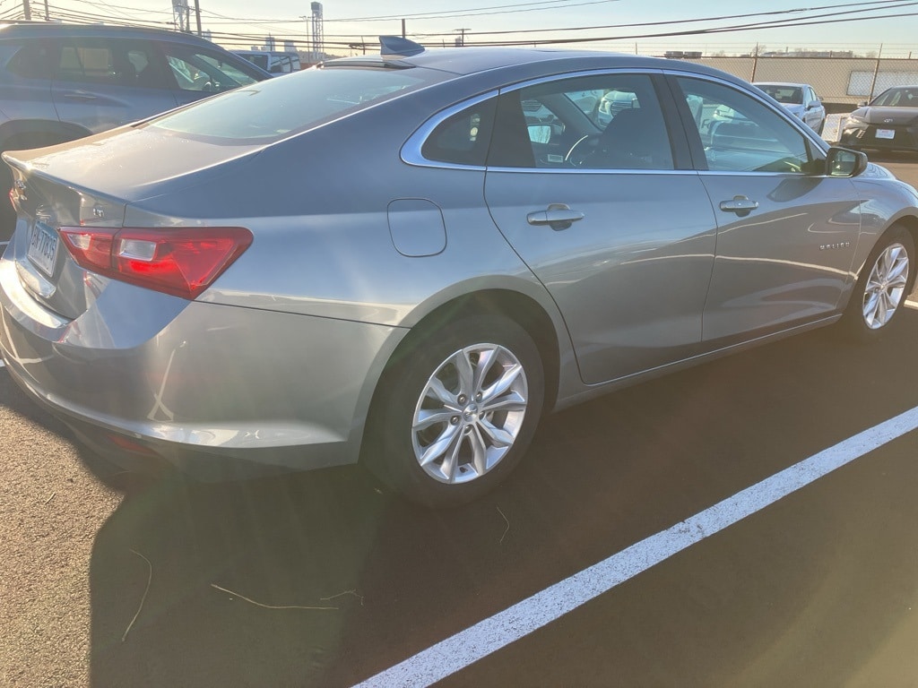 Used 2024 Chevrolet Malibu For Sale at AVIS Car Sales | VIN ...