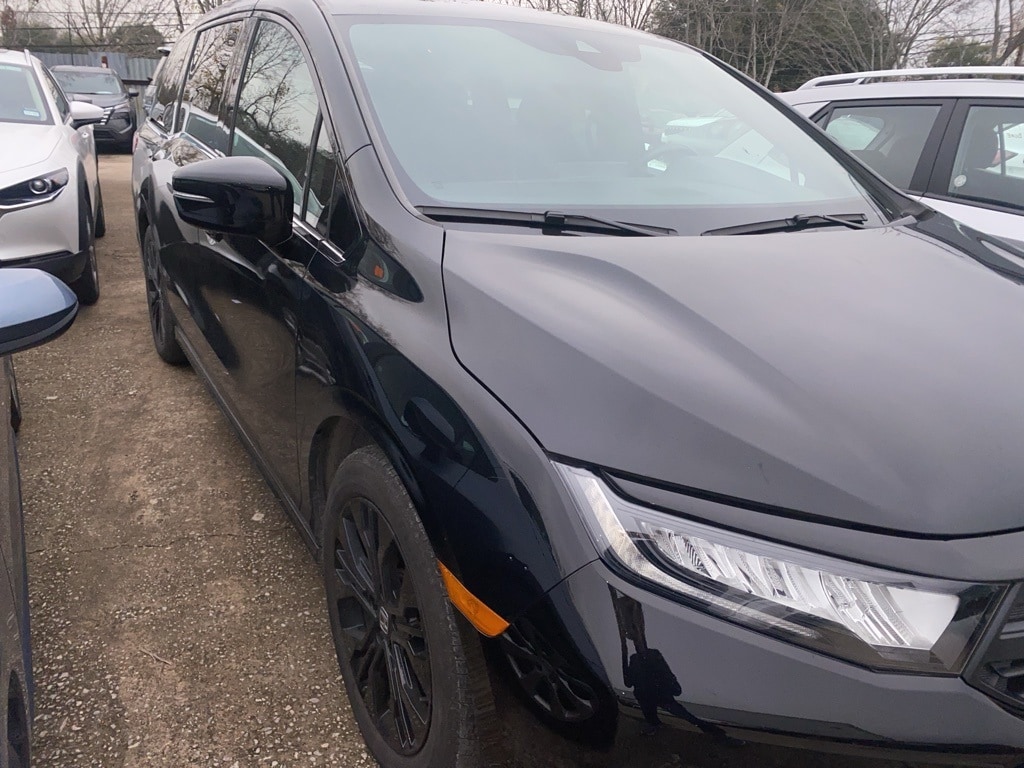 Used 2025 Honda Odyssey For Sale at AVIS Car Sales | VIN: 5FNRL6H78SB052354