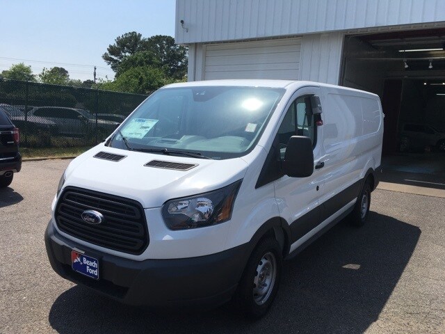 Barton Ford Suffolk | Ford Dealership in Suffolk VA