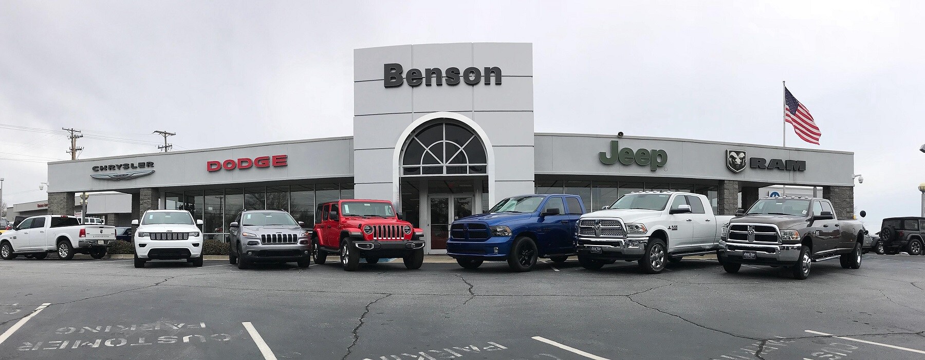 2019 Chrysler Pacifica vs 2019 Toyota Sienna - Benson CDJ - Greer, SC