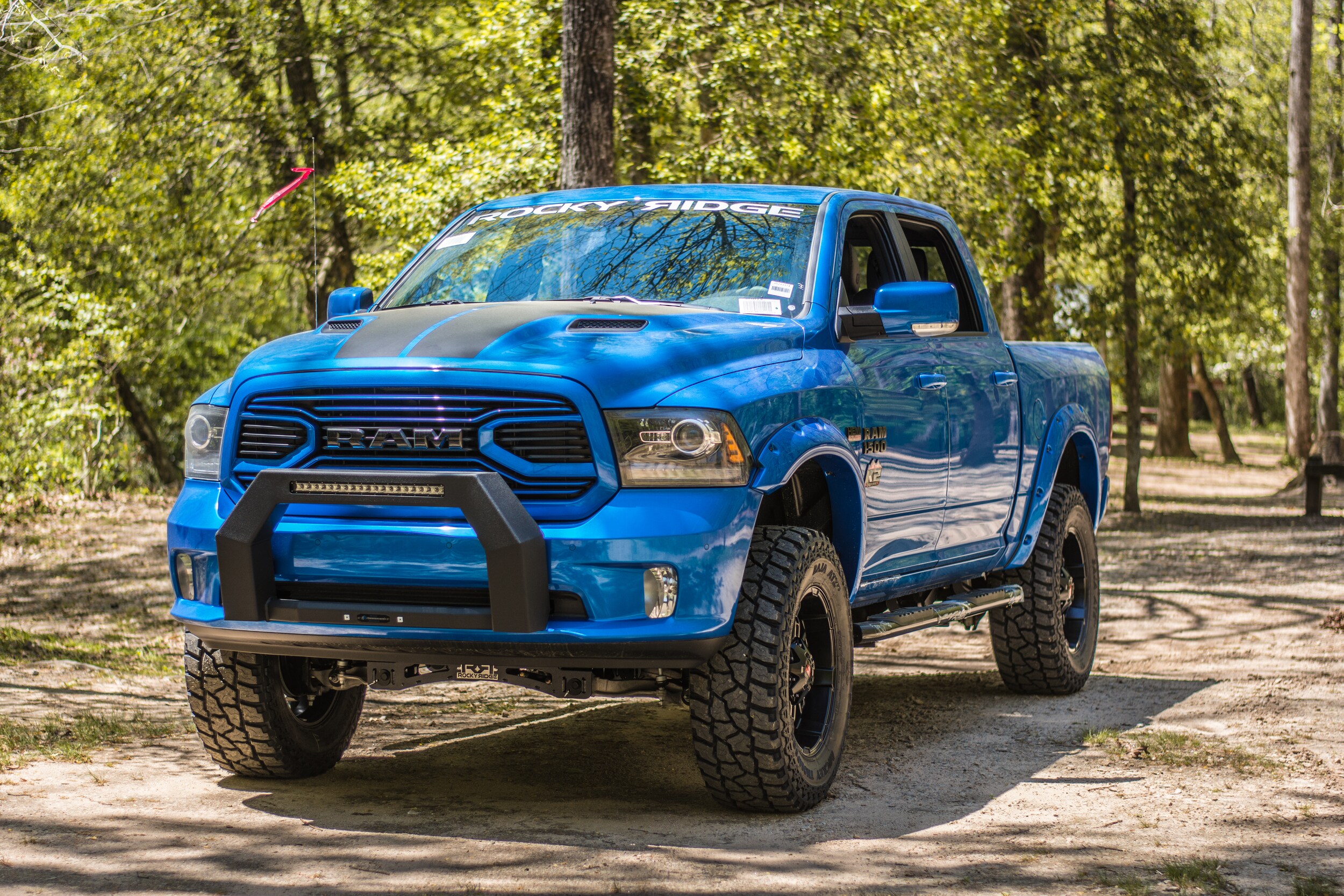 Compare Jeep Gladiator vs RAM 1500 Pickup Trucks | Benson Chrysler ...