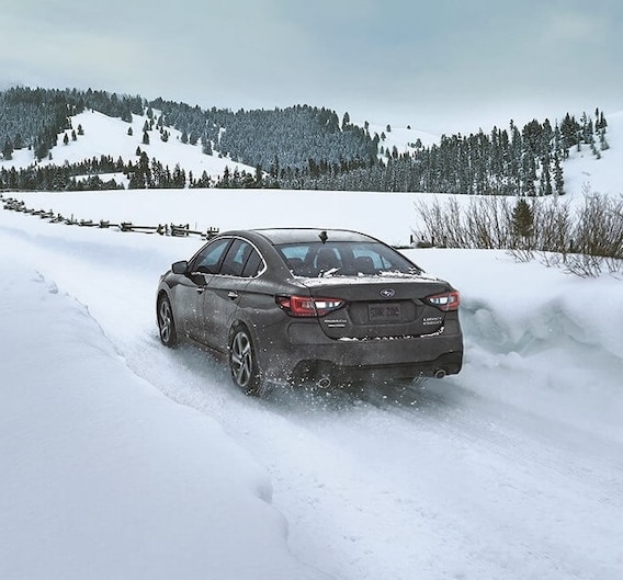 Subaru Legacy Snow