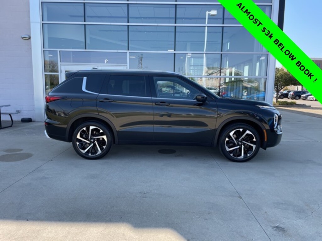 Used 2022 Mitsubishi Outlander For Sale at Bill Walsh Automotive Group ...