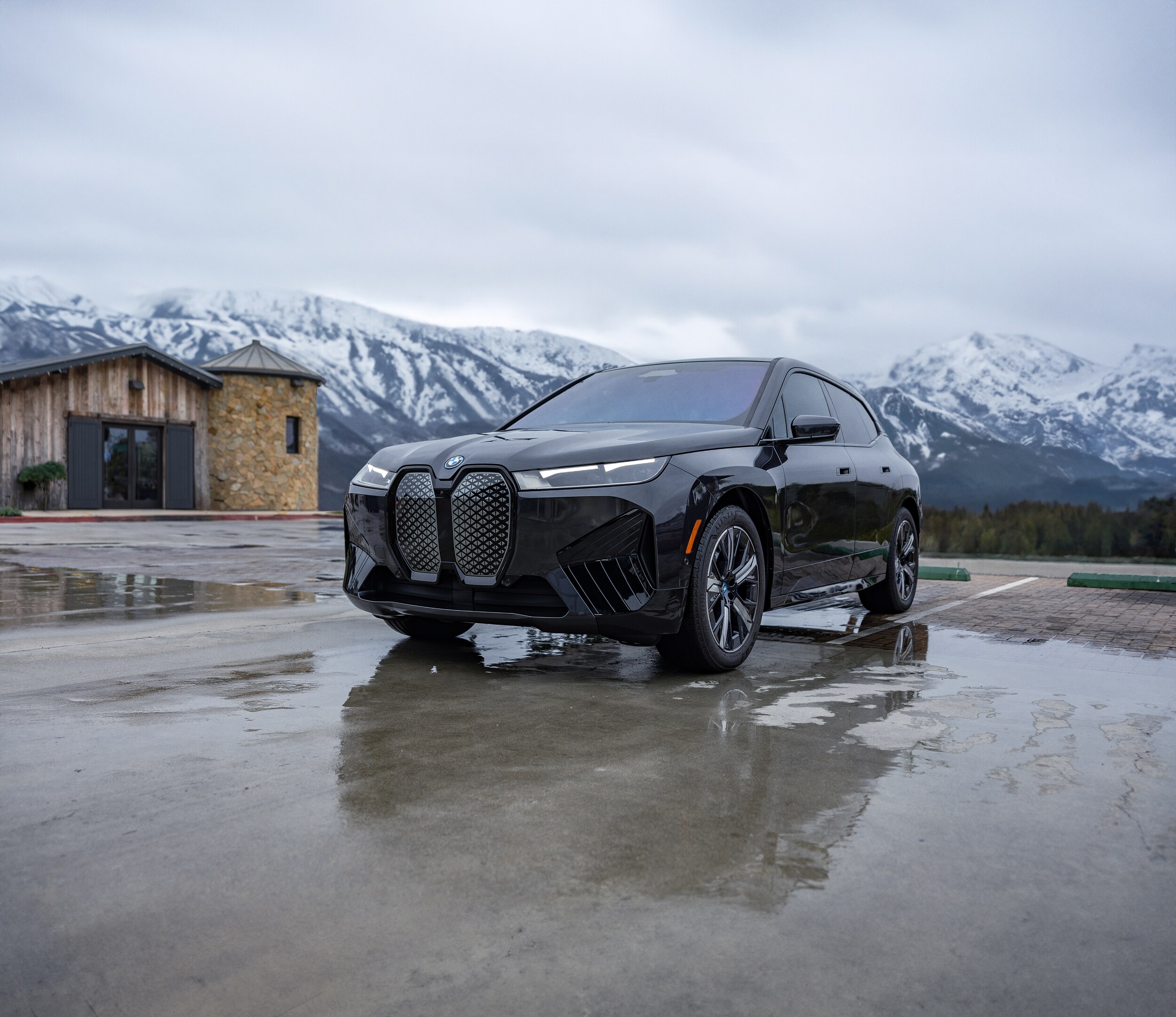 New BMW IX | Macon Electric Dealer near Warner Robins