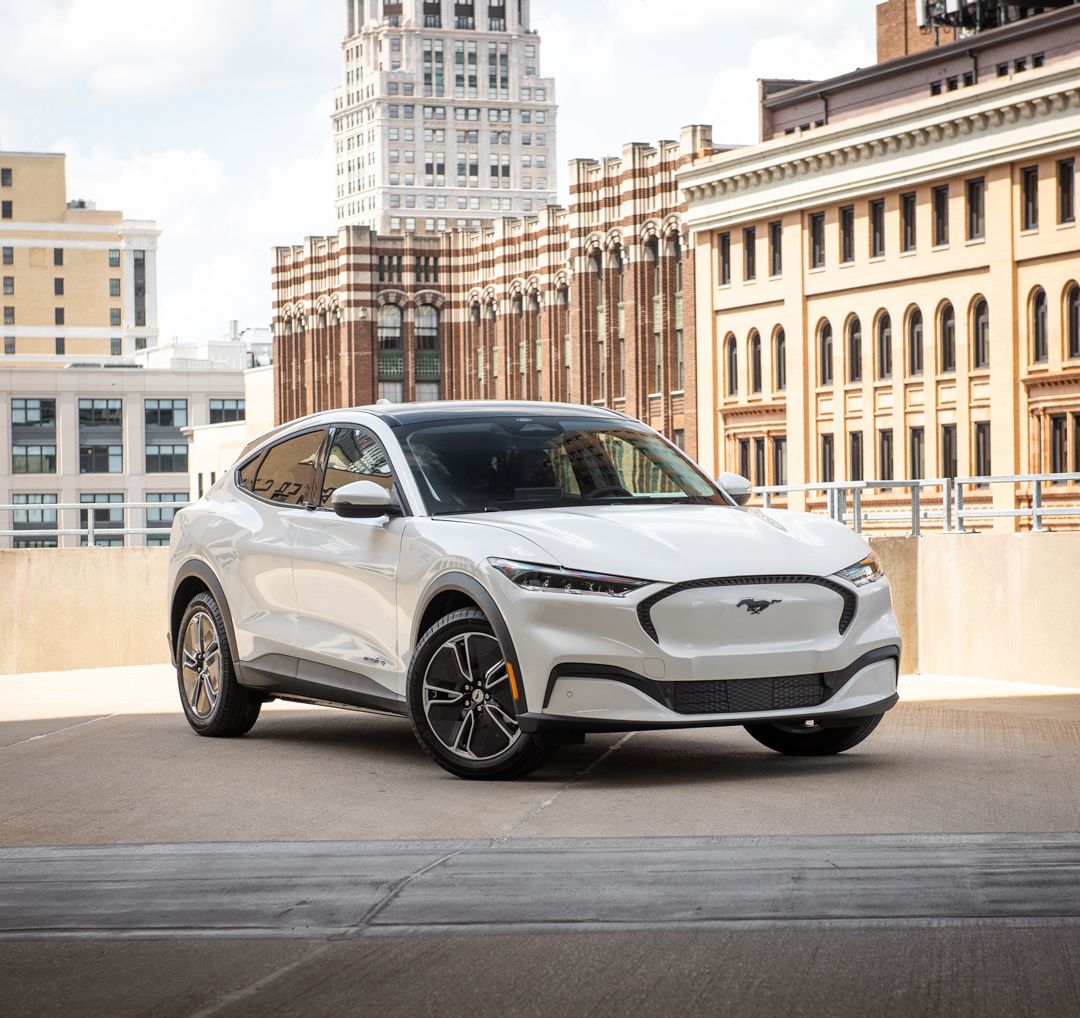 New Ford and Used Car Dealer Serving Batesville, MS | Hallmark Ford