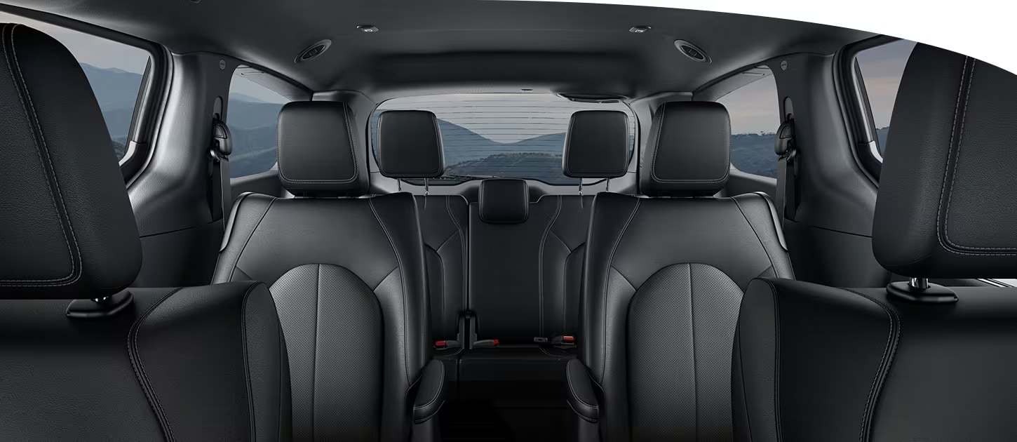 2025 Chrysler Voyager | Bolton Chrysler Dodge Jeep Ram Fiat | Port ...