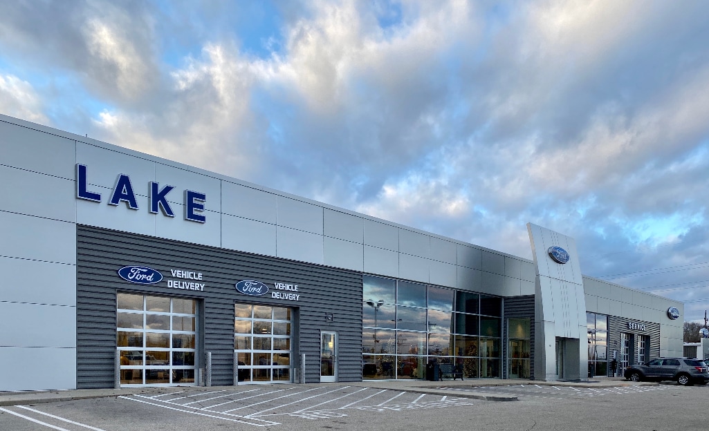 Lake Ford | New Ford and Used Car Dealership in Milwaukee