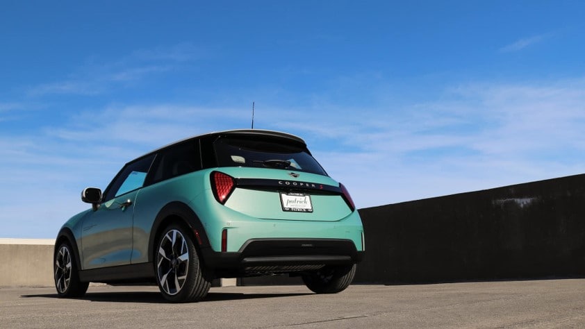 Let s Review the 2025 MINI Cooper 4 Door
