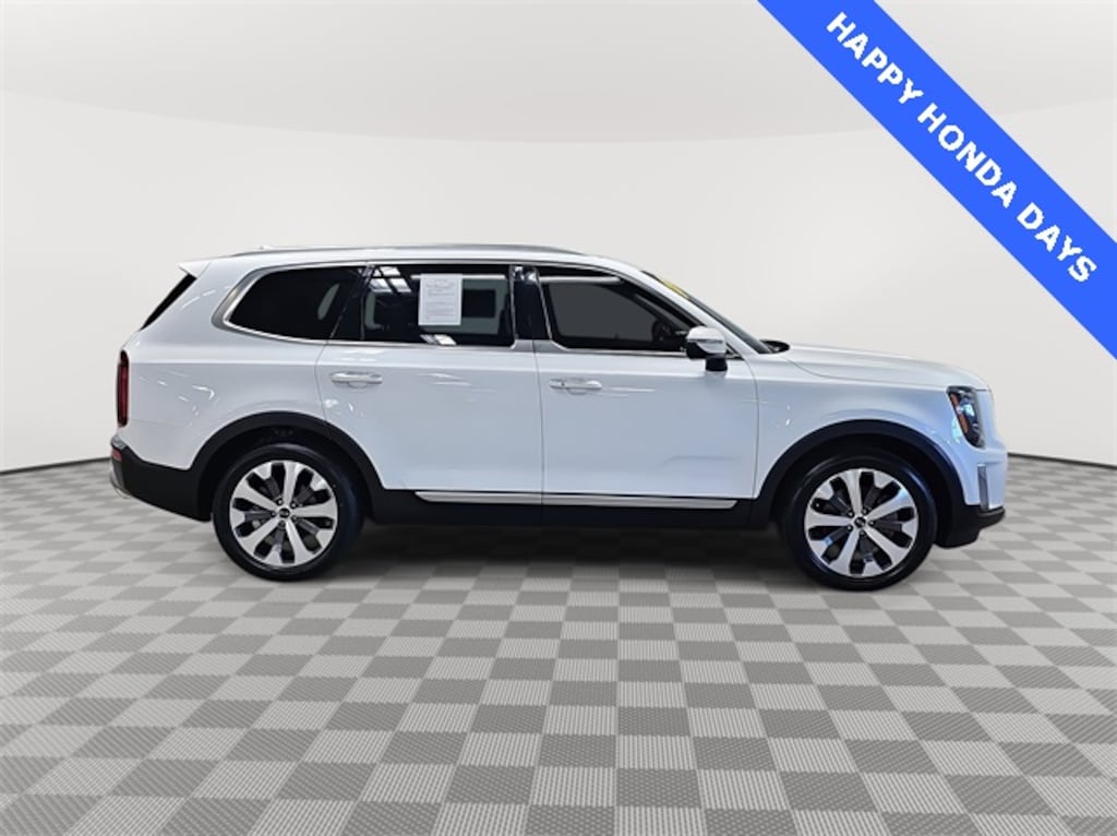 Used 2021 Kia Telluride For Sale at Bryan Honda | VIN: 5XYP6DHC0MG112669
