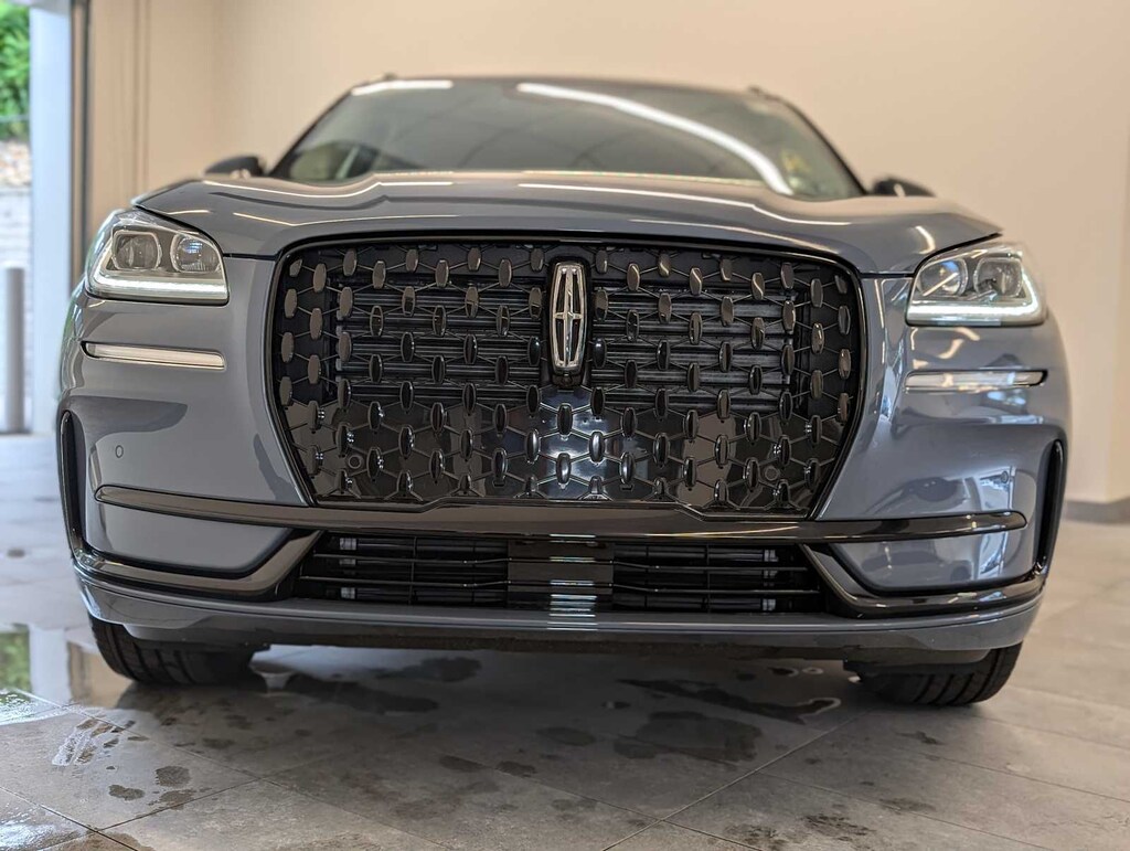 New 2025 Lincoln Corsair Grand Touring AWD in Whisper Blue Metallic ...