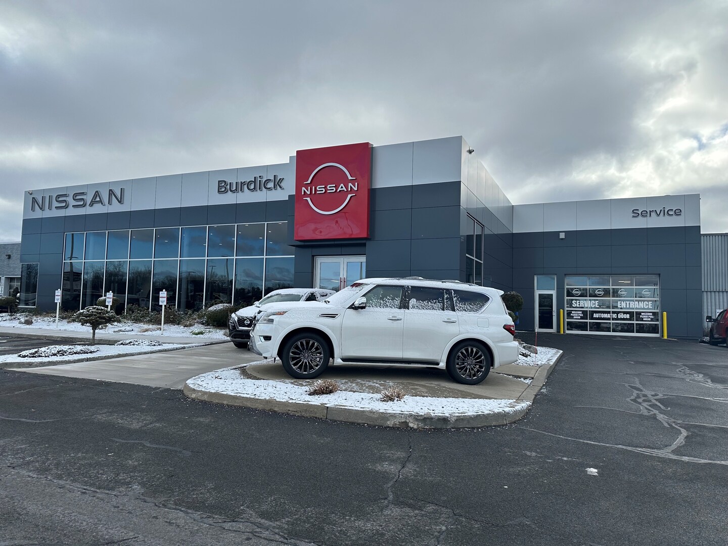 About Burdick Nissan | Nissan Dealer in Cicero