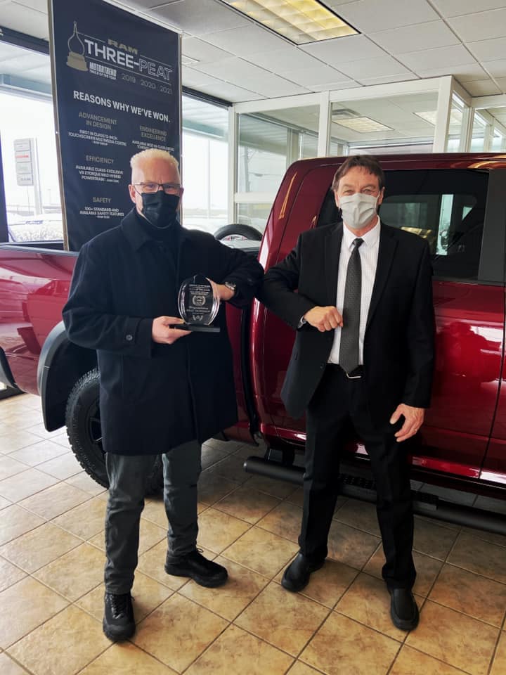 New & Used Car Dealerships Leduc, AB | Leduc Chrysler