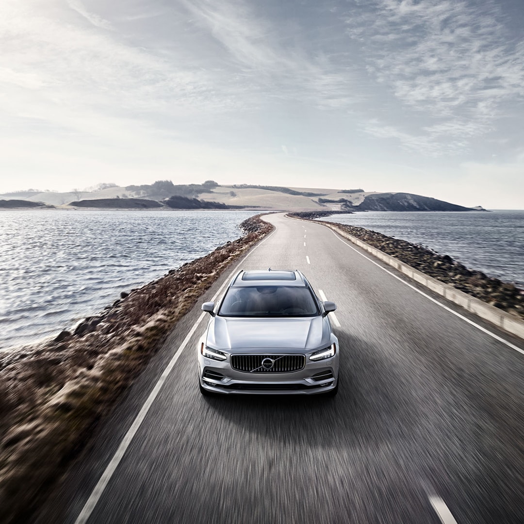 2019 Volvo V90 Review Huntsville AL | Century Volvo