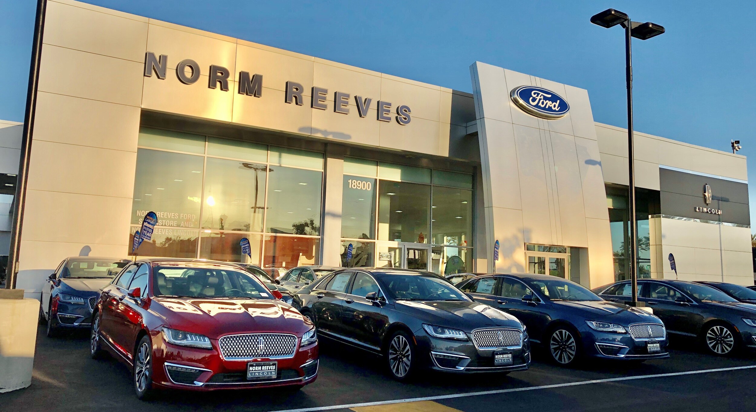 About Us Cerritos, CA | Norm Reeves Lincoln
