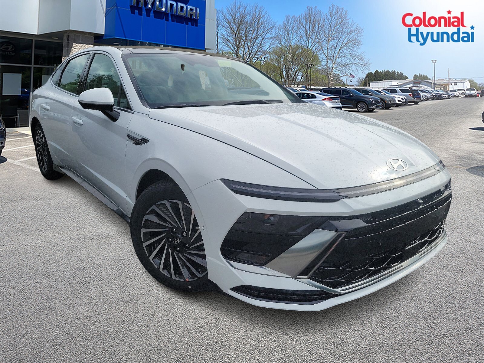 2024 Hyundai Sonata Hybrid For Sale in Downingtown PA | Colonial Hyundai