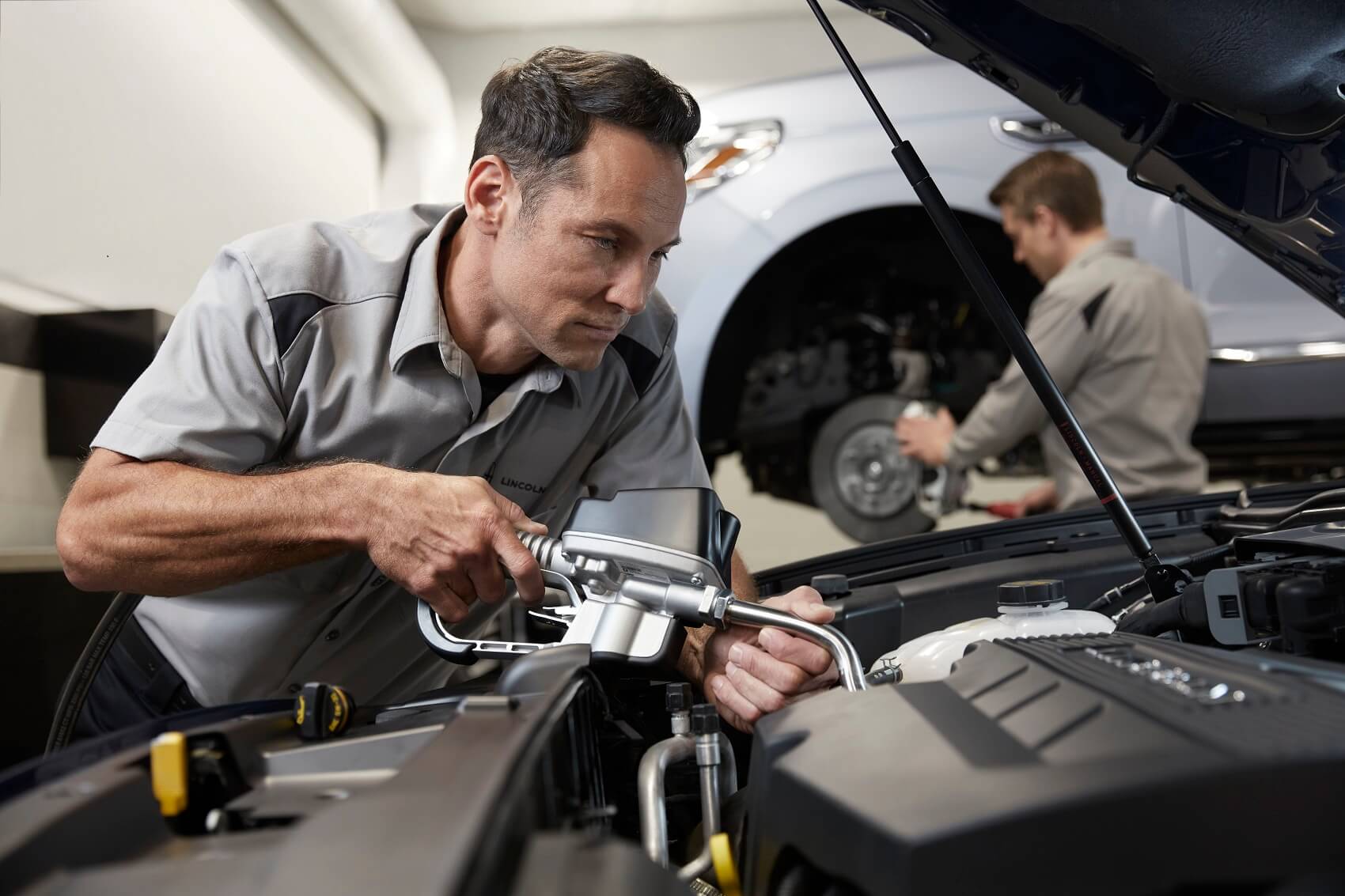 Lincoln Dealer near Me Sterling Heights MI | Crest Lincoln