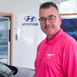 Meet Our Staff | Crestmont Hyundai