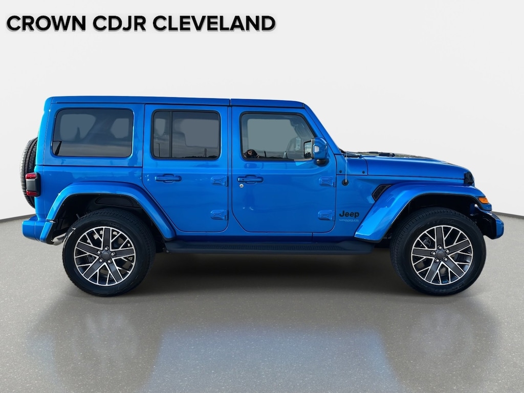 Used 2022 Jeep Wrangler For Sale at Crown Chrysler Dodge Jeep Ram | VIN ...