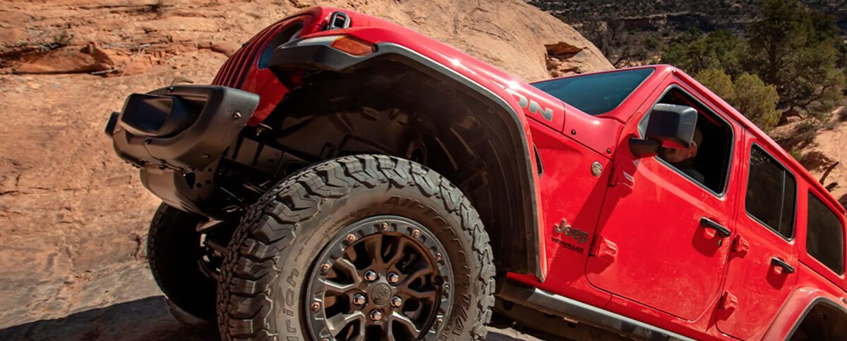 Jeep Dealer in Pascagoula MS | Crown CDJR