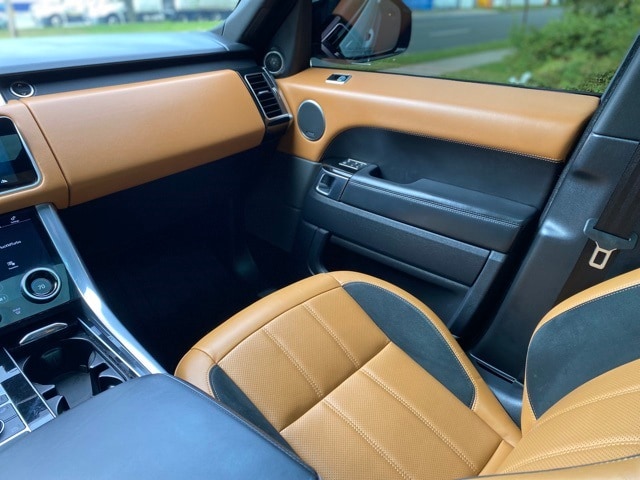 2022 Range Rover Sport Tan Interior