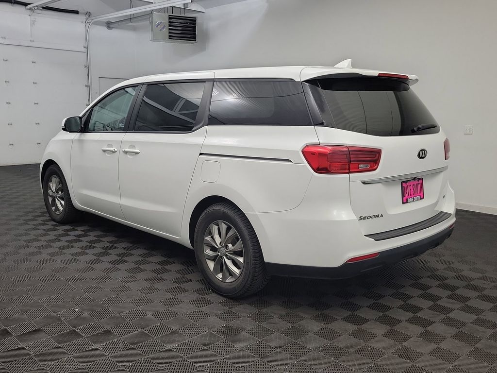 Used 2019 Kia Sedona LX | Dave Smith | SKUTK6565459