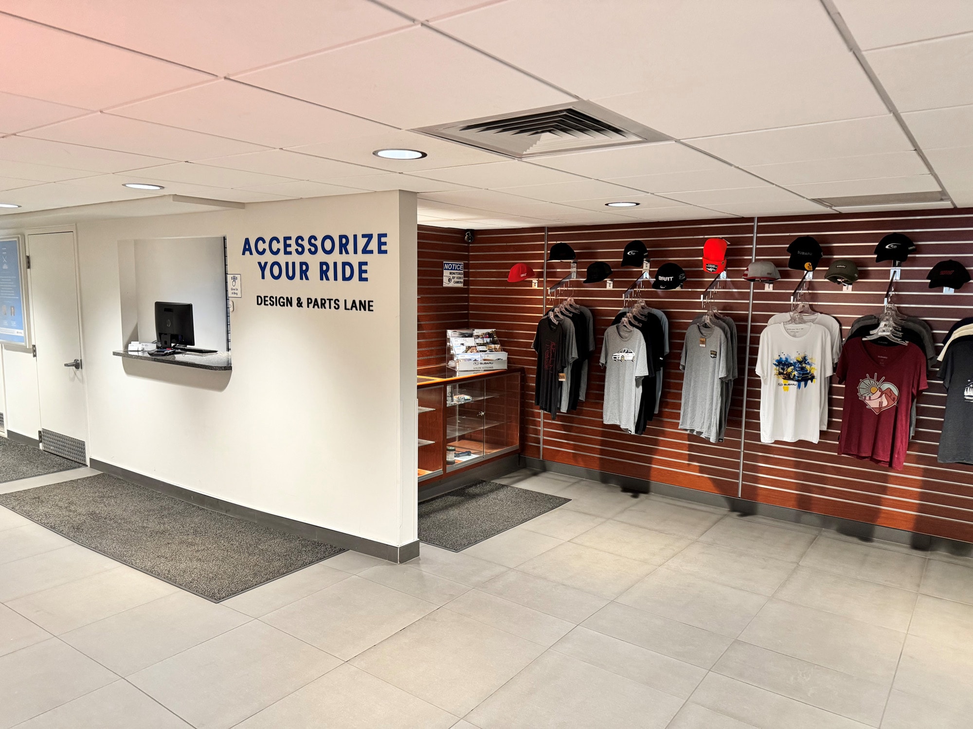 Subaru parts center store