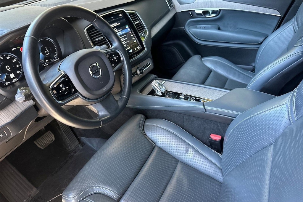 Certified Used 2021 Volvo XC90 Recharge Plug-In Hybrid For Sale near ...