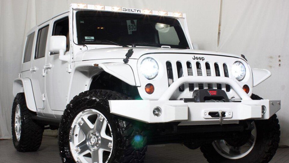 Robinson Cano's Home Run Derby Jeep - Eastchester Customs