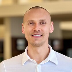 Staff | Land Rover Bellevue