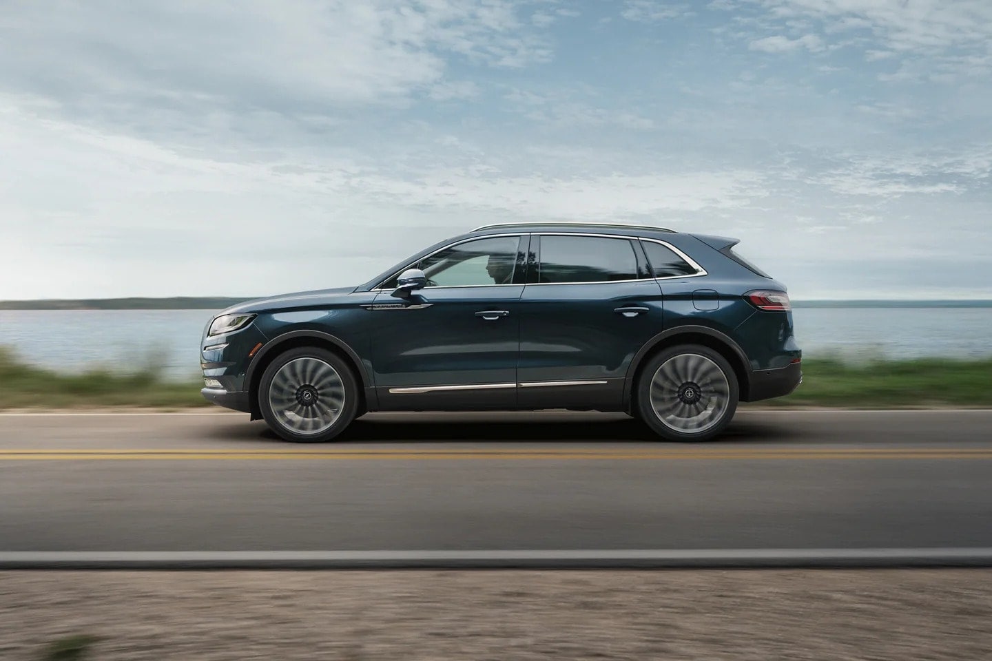 2023 Lincoln Nautilus | Forrester Lincoln