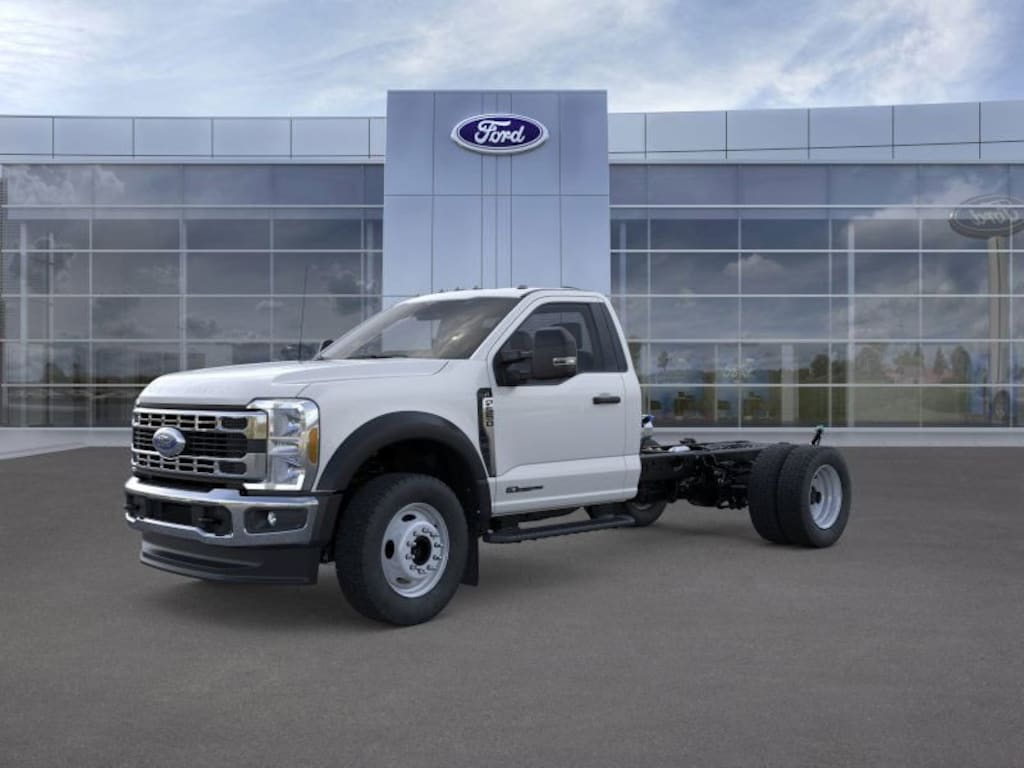 New 2025 Ford F-550SD For Sale at Fox Motors | VIN: 1FDUF5HT0SDA12071