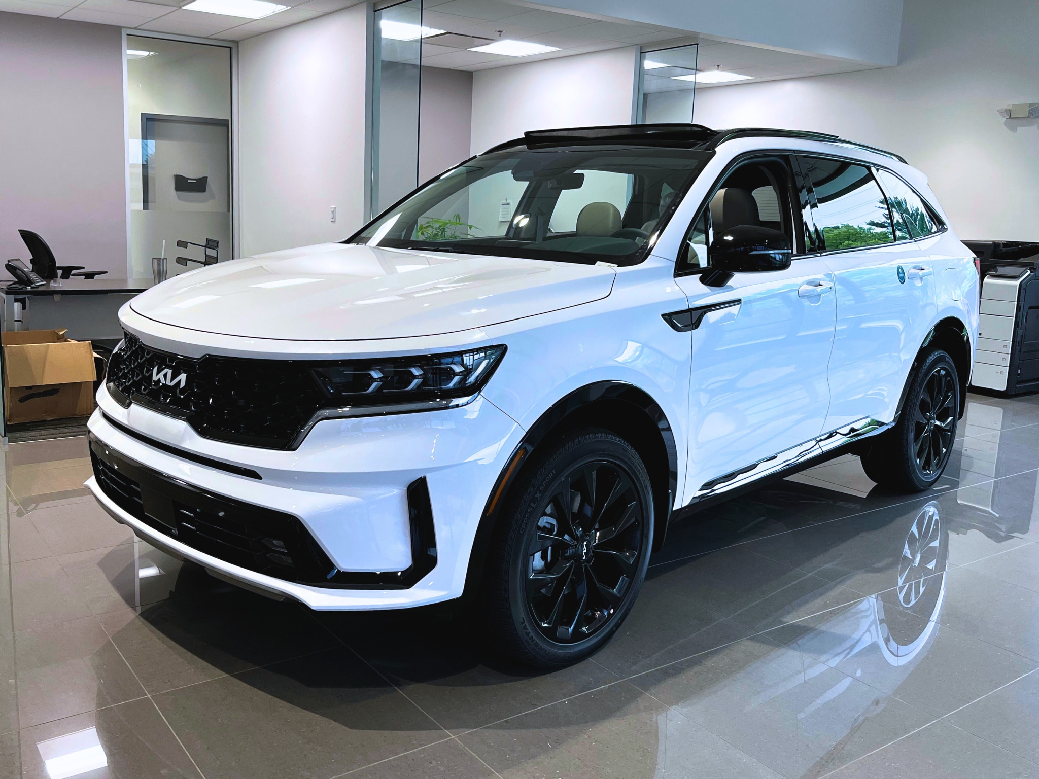 Fox Kia North | New & Used Vehicles | Plainfield Ave NE