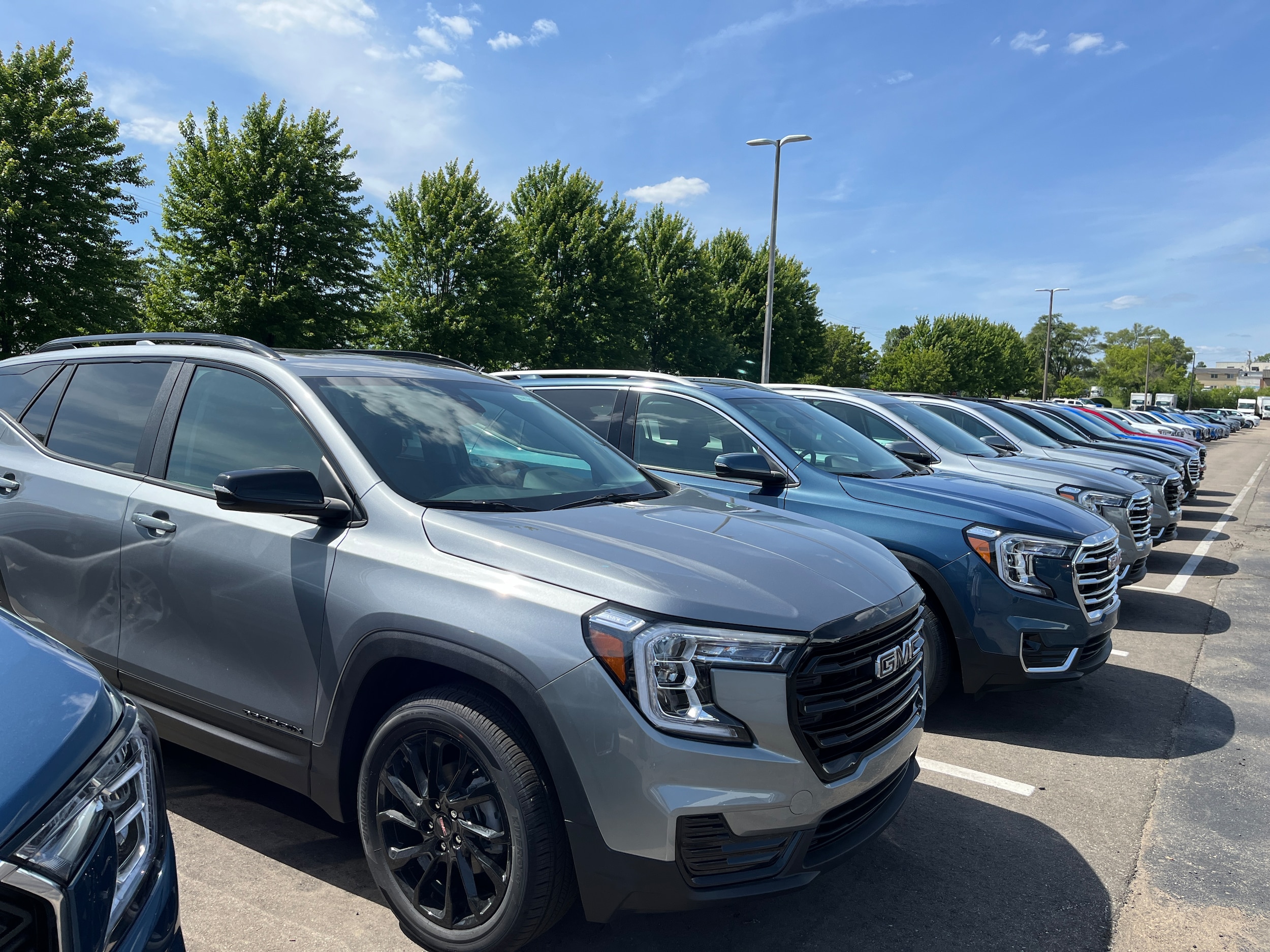 Fox Buick GMC | New & Used Dealer in Farmington Hills, MI