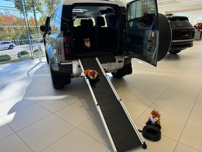 Range rover dealer parts store