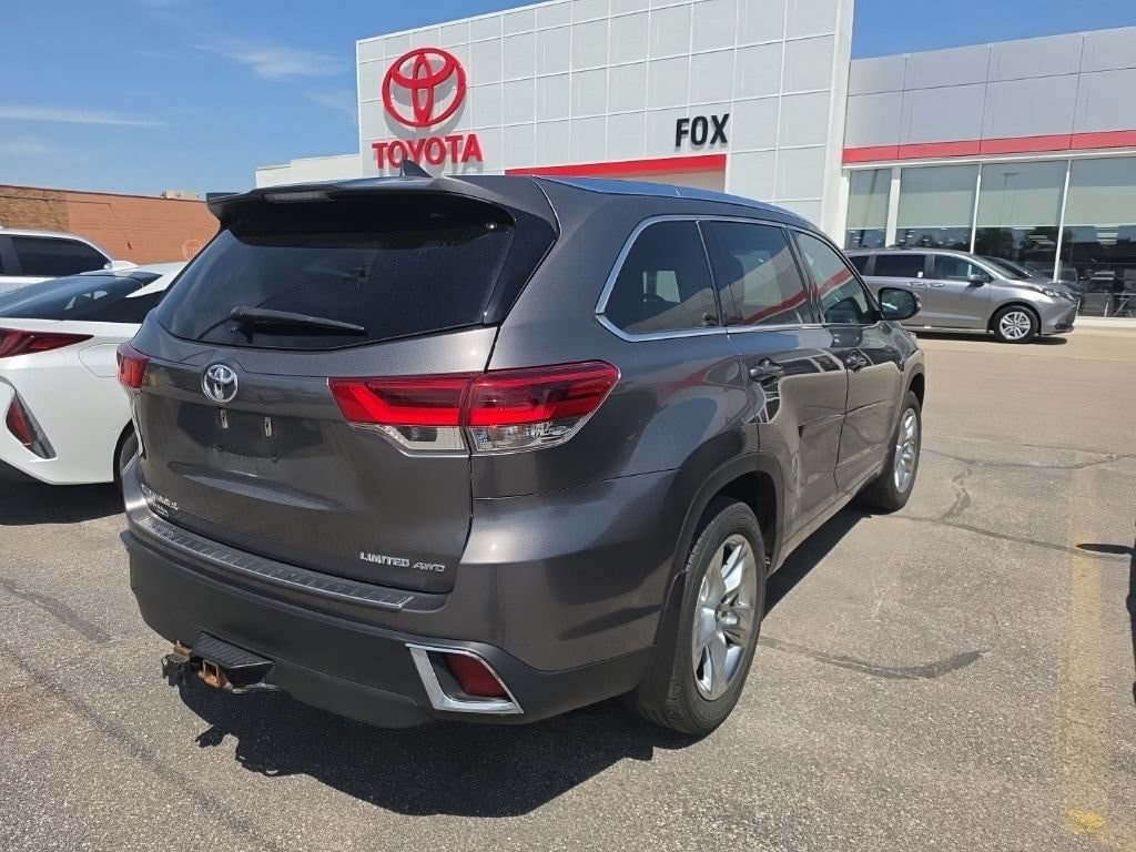 Used 2018 Toyota Highlander For Sale at Fox Toyota of Cadillac | VIN ...