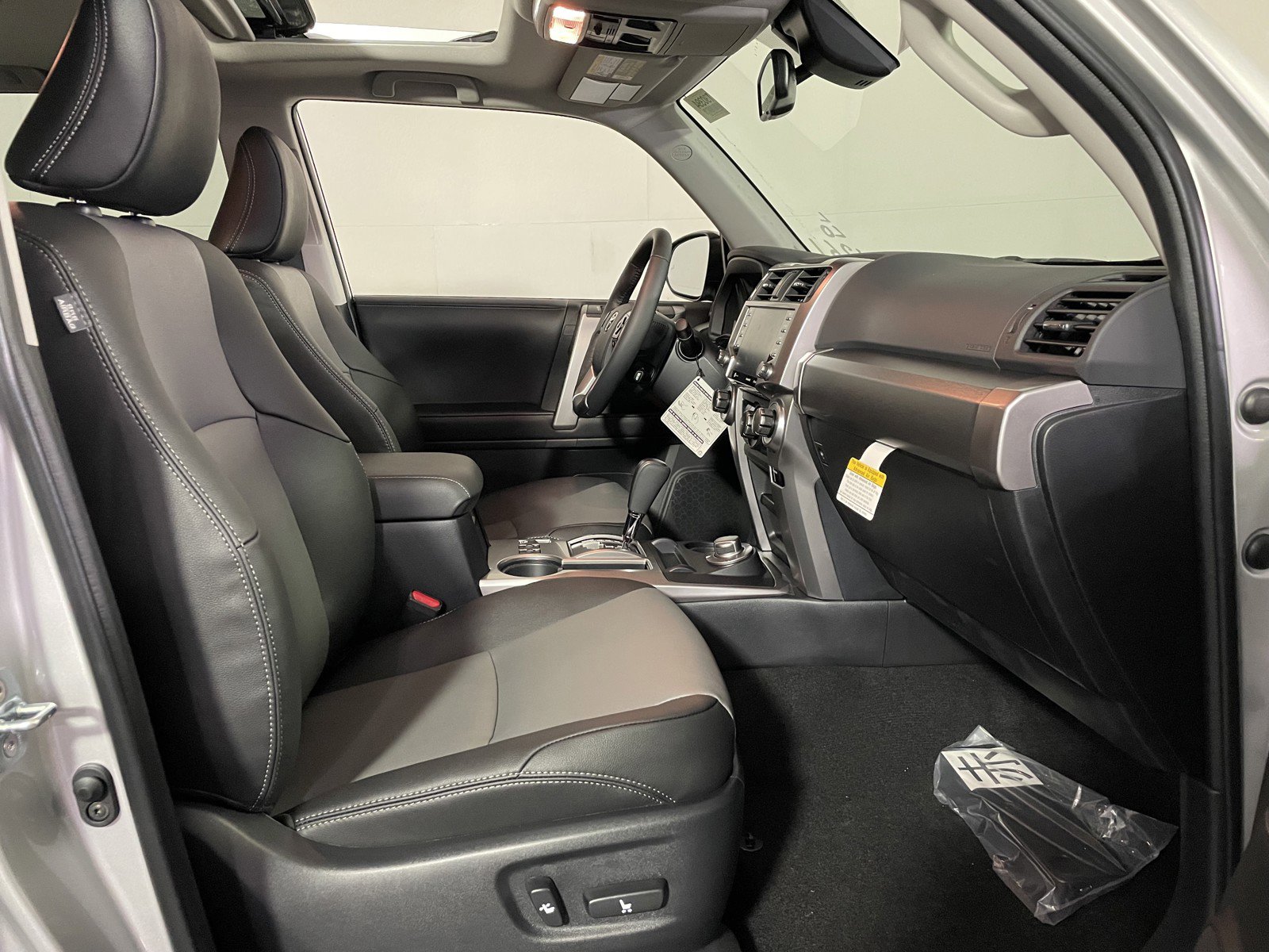 Toyota Forerunner Interior