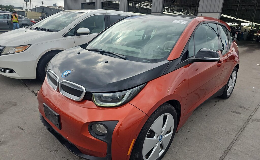Used 2015 BMW i3 For Sale at Fred's Executive Auto | VIN: WBY1Z2C5XFV287614