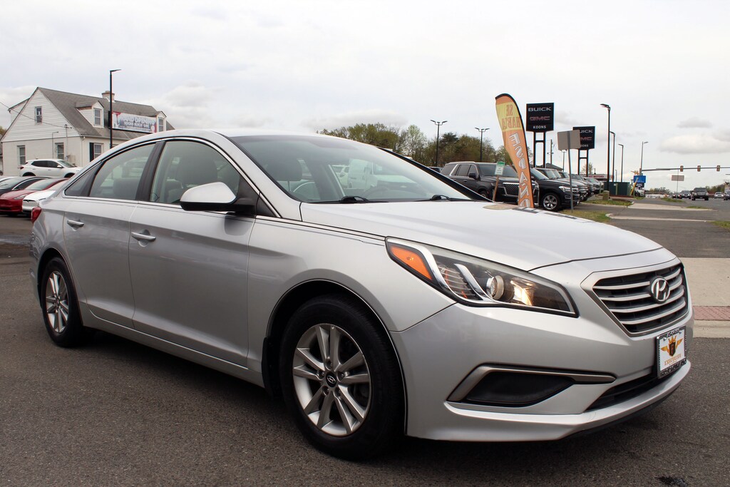 Used 2017 Hyundai Sonata For Sale at Fred's Executive Auto | VIN ...