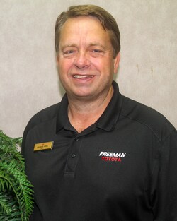 New Car Sales Staff | Freeman Toyota